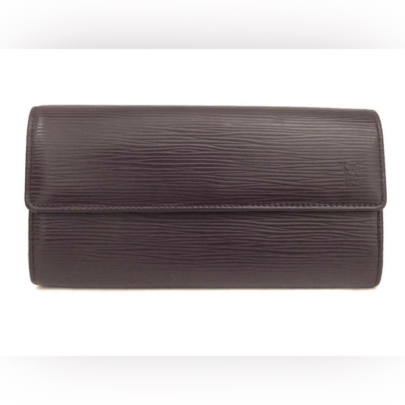 Louis Vuitton | Bags | Louis Vuitton Purple Epi Leather Sarah Wallet ...